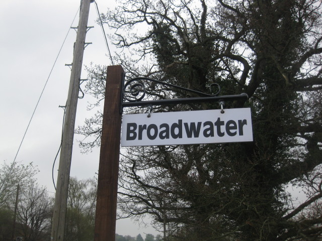 Hanging Sign for Broadwater Farm, High Wycombe | Ruislip Signs and Graphics