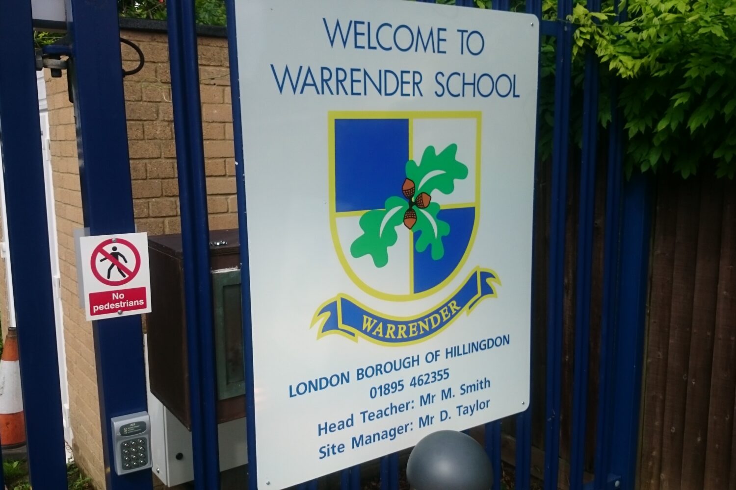 New Sign for Warrender Primary School | Ruislip Signs and Graphics
